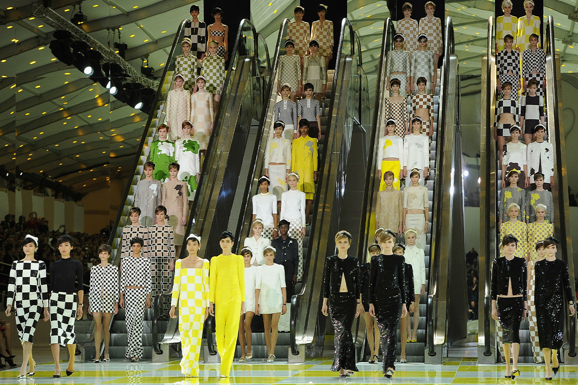 Показ мод: история, 30 культовых и лучших подиумов 2022/23 - MILLZ ...